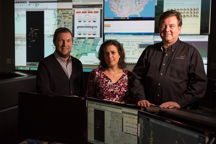 Pnnl Protecting The Electric Grid From Cyberattack Director S Column